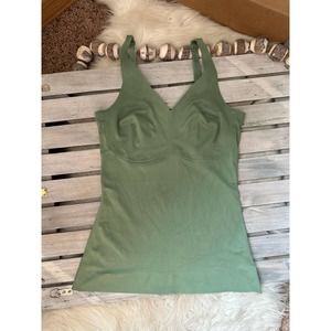 Ruby Ribbon - Poshmark